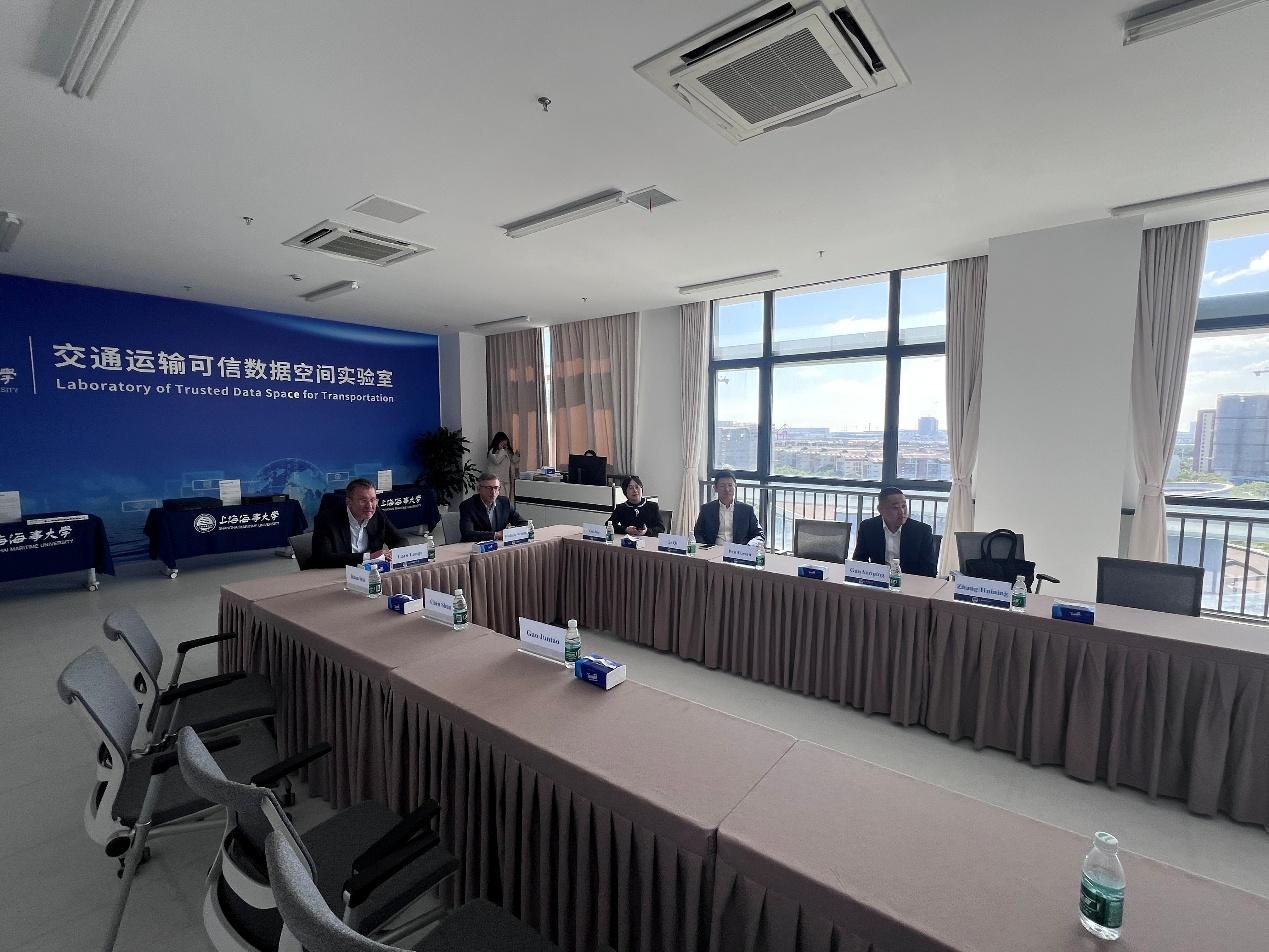 International Union of Marine Insurance (IUMI) Delegation Visits SMU